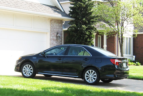 Driving Ms. Eva in the 2012 Toyota Camry Hybrid XLE